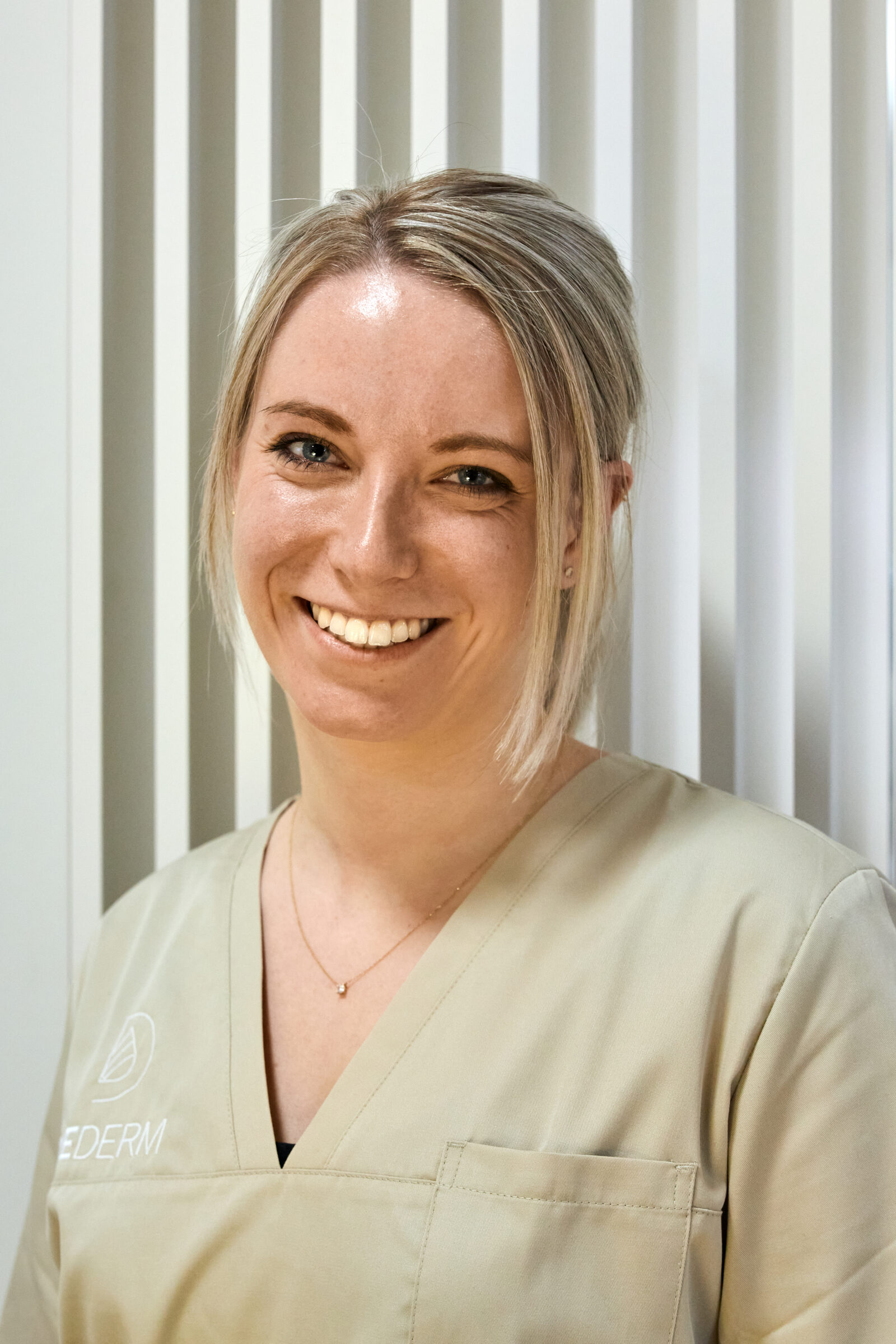 MEDERM HAUT- UND LASERZENTRUM - Hautarztpraxis DR. MED. MIRIAM MURRMANN und DR. MED. JANINE ...